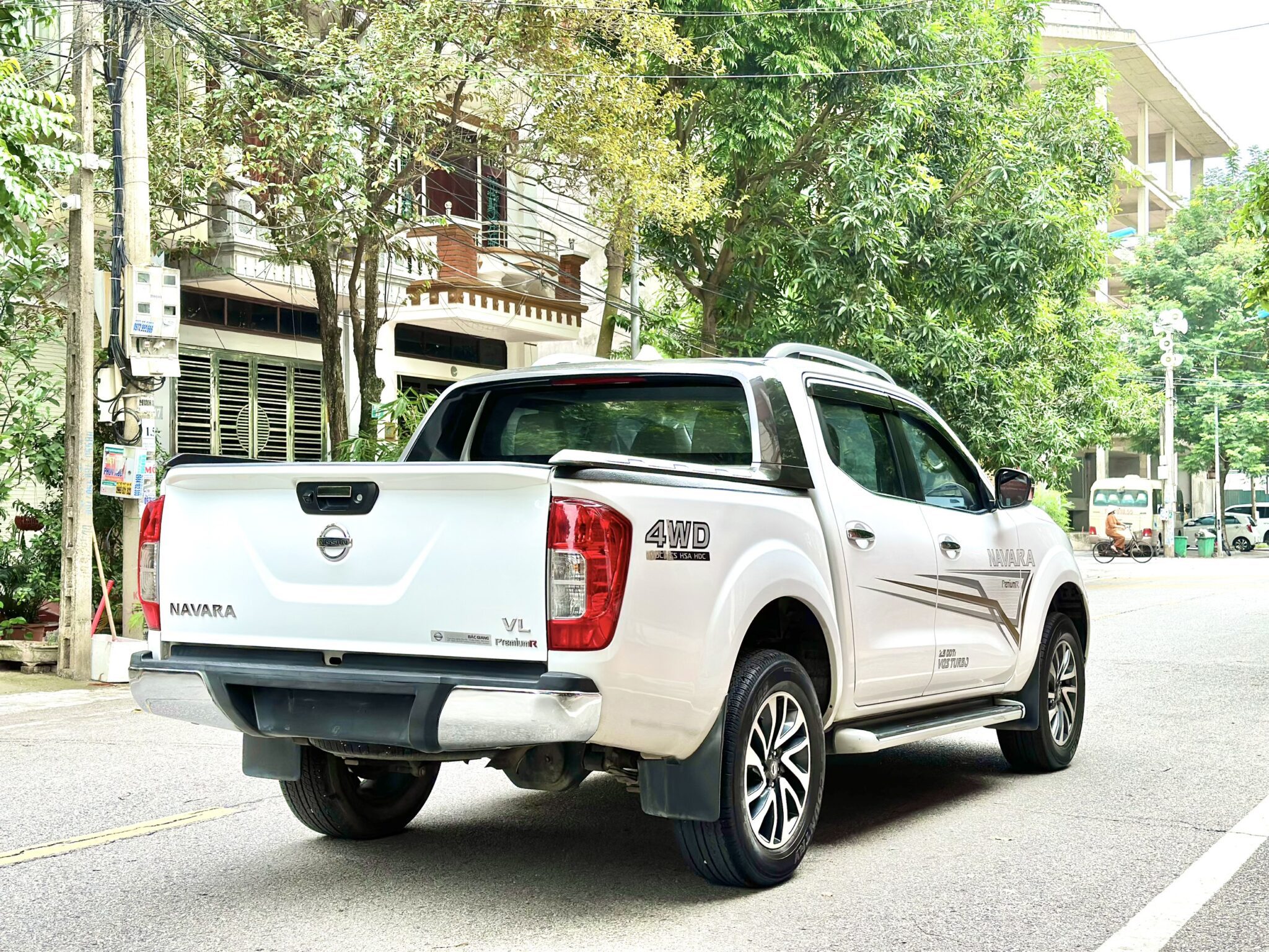 Nissan Navara VL Premium giá tốt nhất tại showroom BẮC NINH CAR