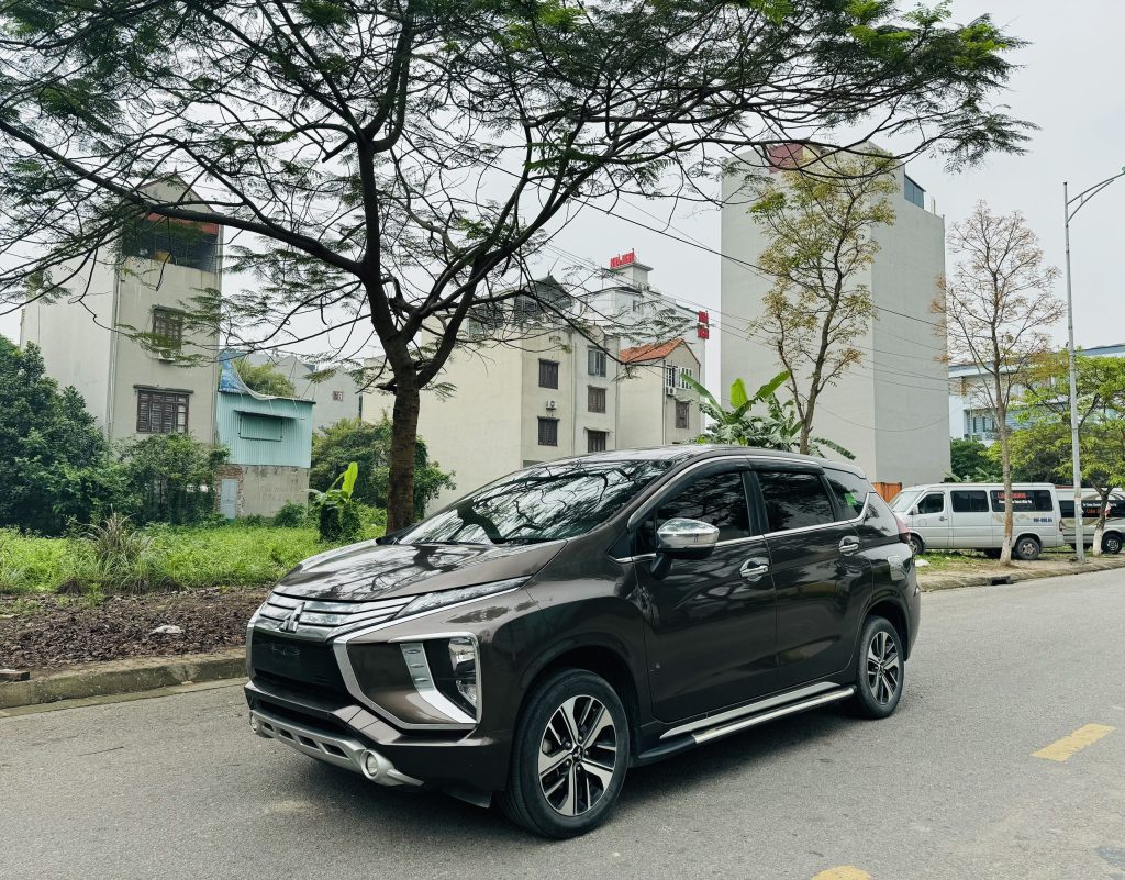 Mitshubishi Expander AT giá tốt nhất tại showroom BẮC NINH CAR